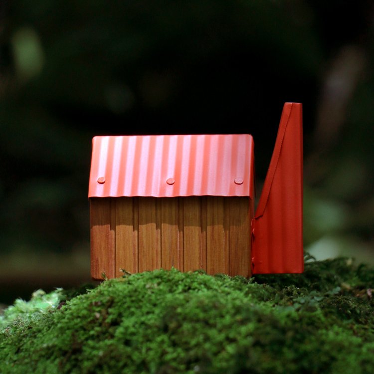 Kemi & Niko Mini Hut - Slaty Creek Hut - Gift Ideas : Living Simply ...